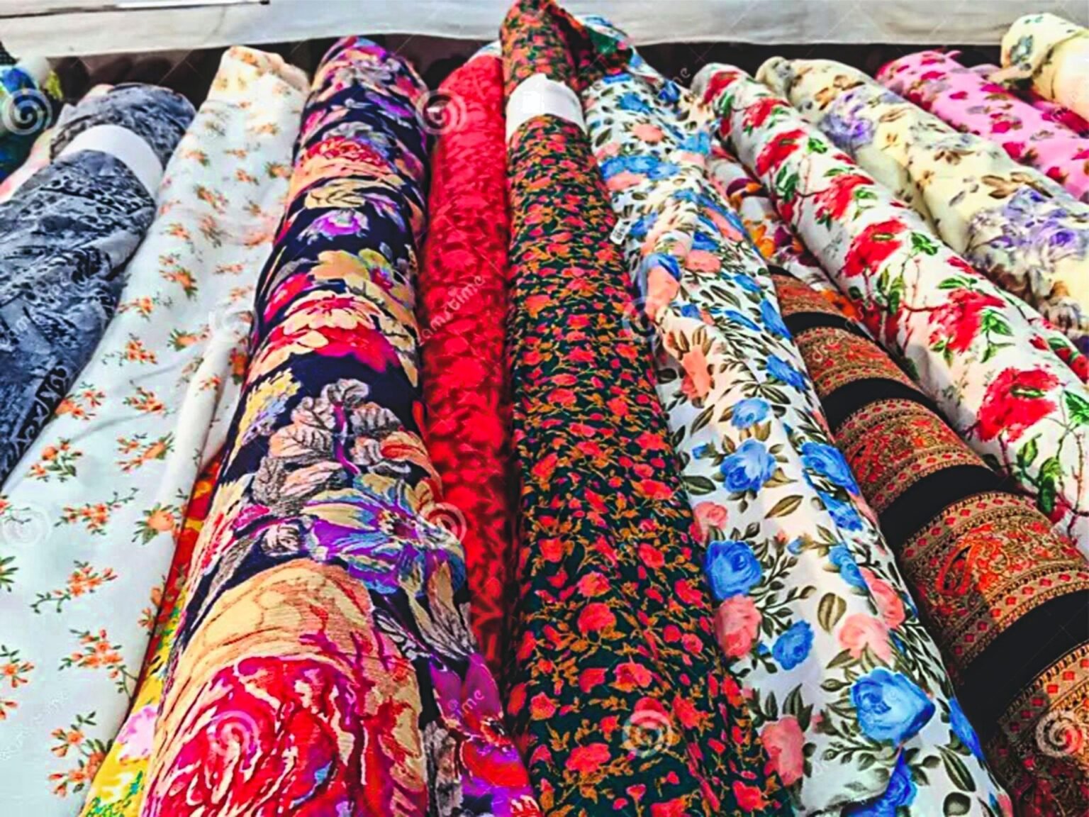 The Rise of Polyester: Why It Rules Printed Fabrics